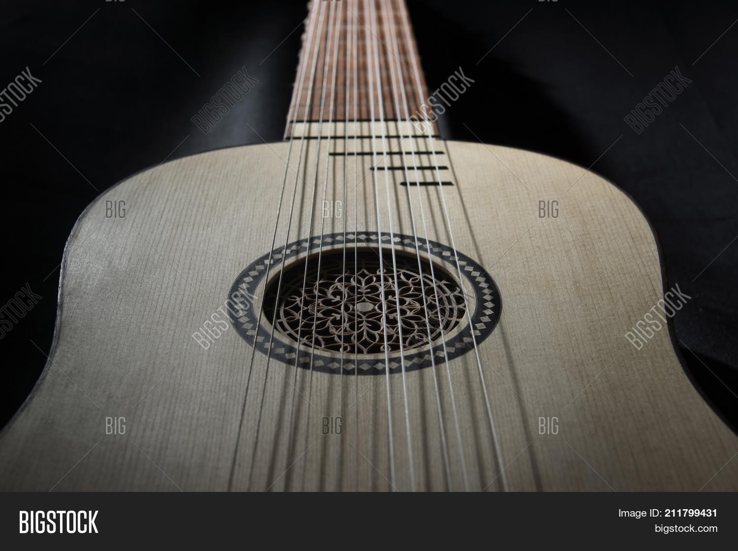 Vihuela De Mano 16Th Image & Photo (Free Trial) | Bigstock