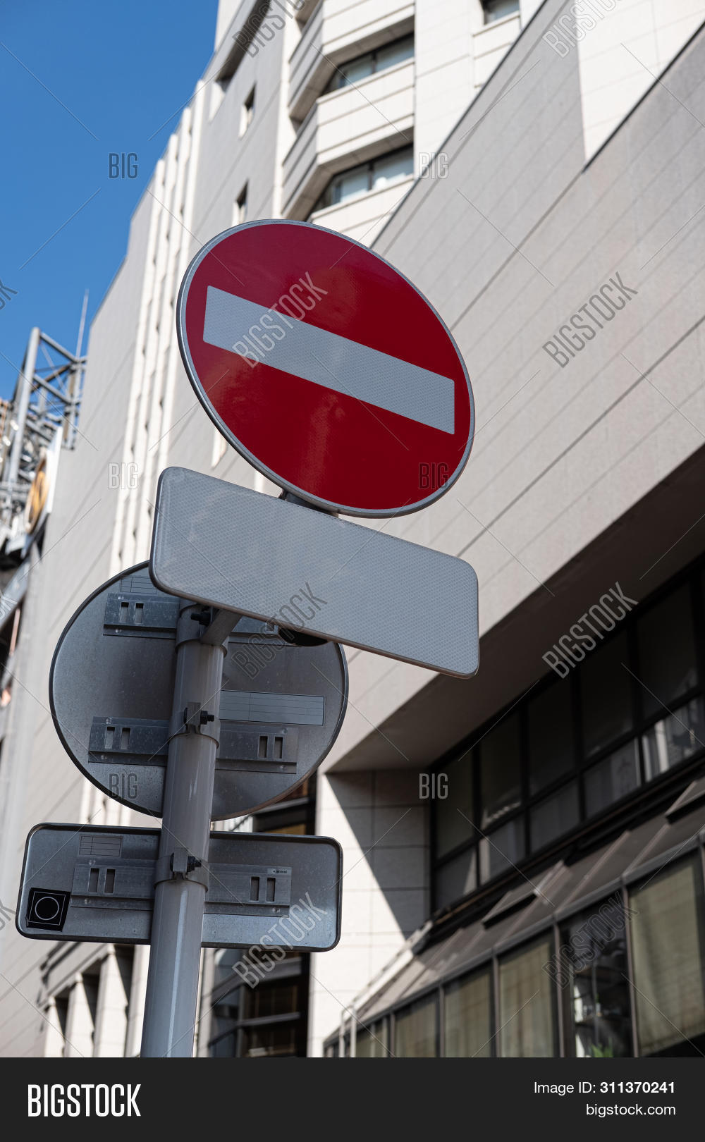 No Entry Traffic Sign Image & Photo (Free Trial) | Bigstock