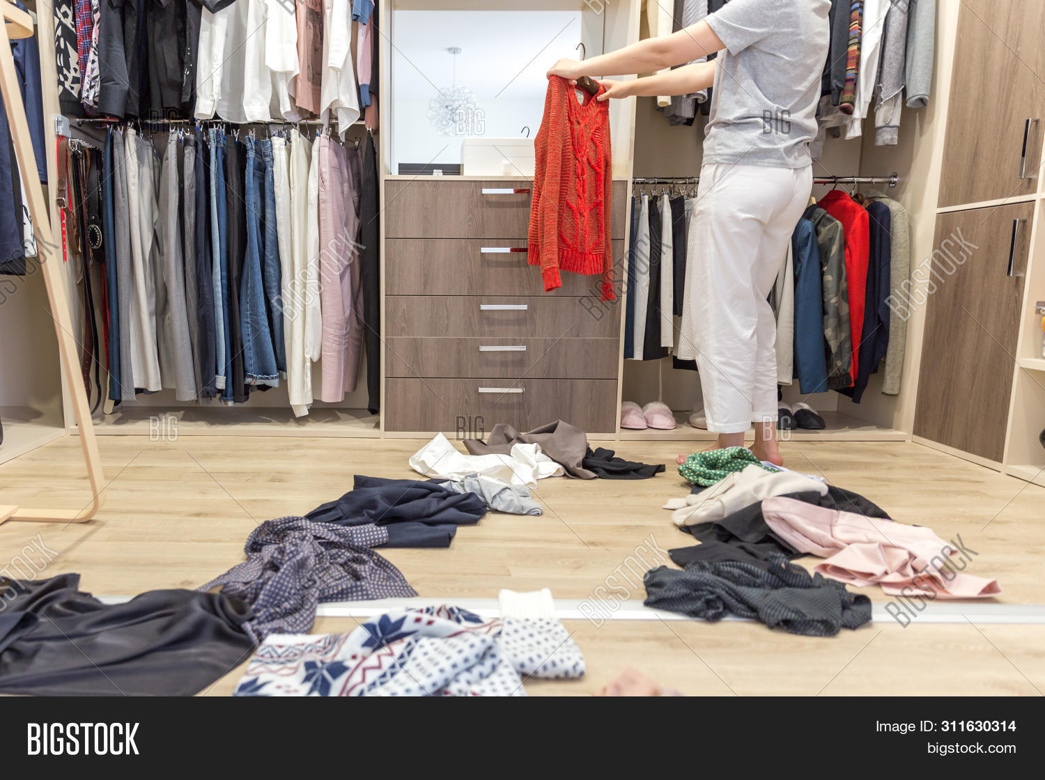 Young Woman Throwing Image & Photo (Free Trial) | Bigstock