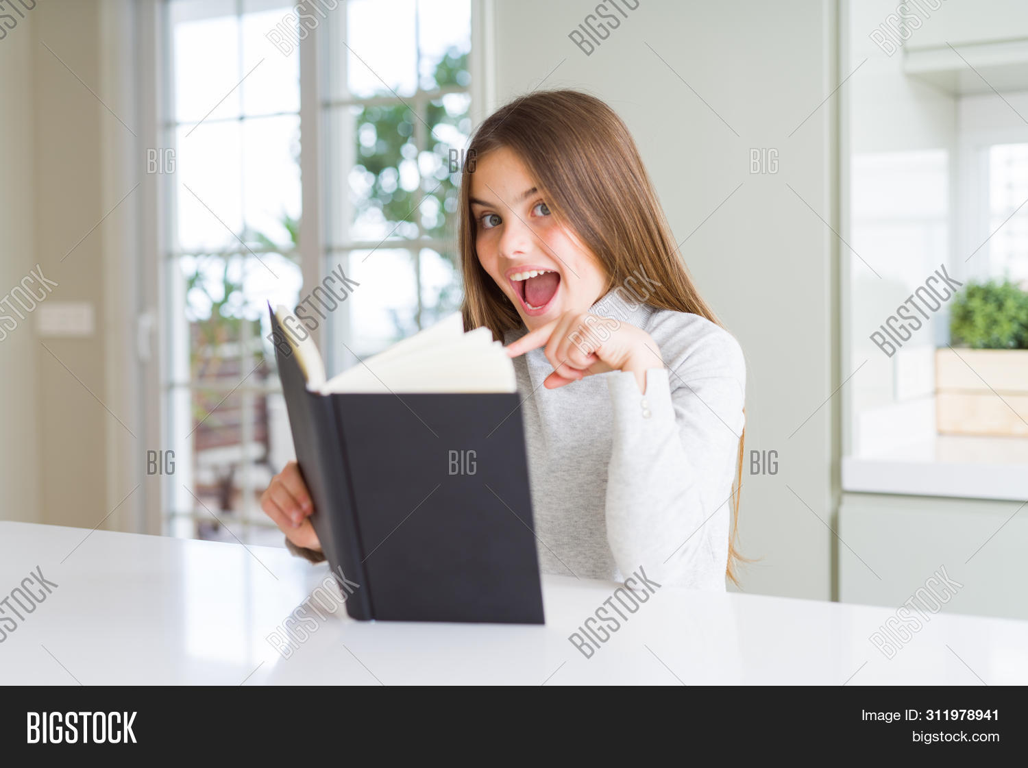 ภาพและภาพถ่าย (ทดลองใช้ฟรี) | Bigstock