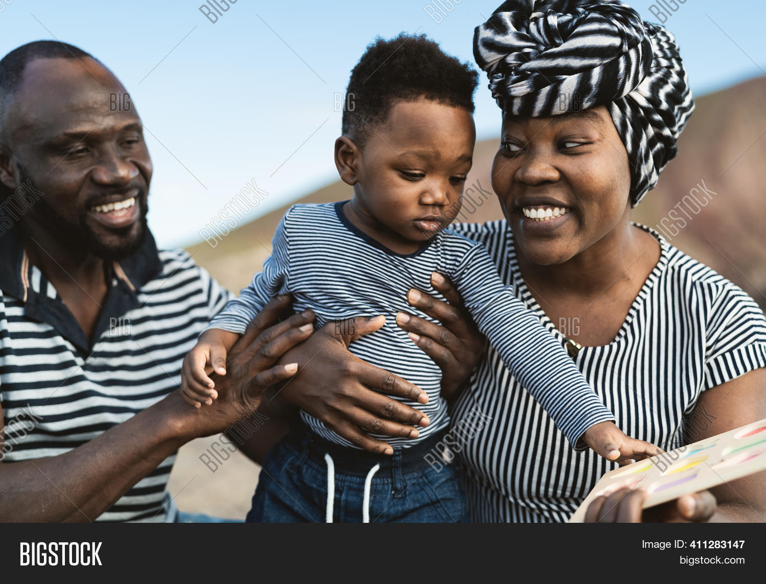 Happy African Family Image & Photo (Free Trial) | Bigstock