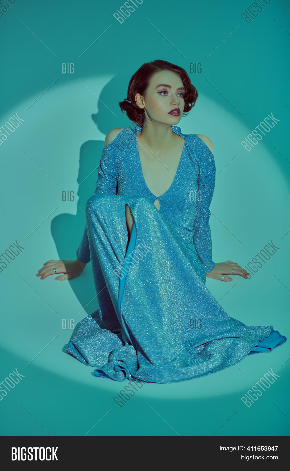 Fashion Model Long Image & Photo (Free Trial) | Bigstock