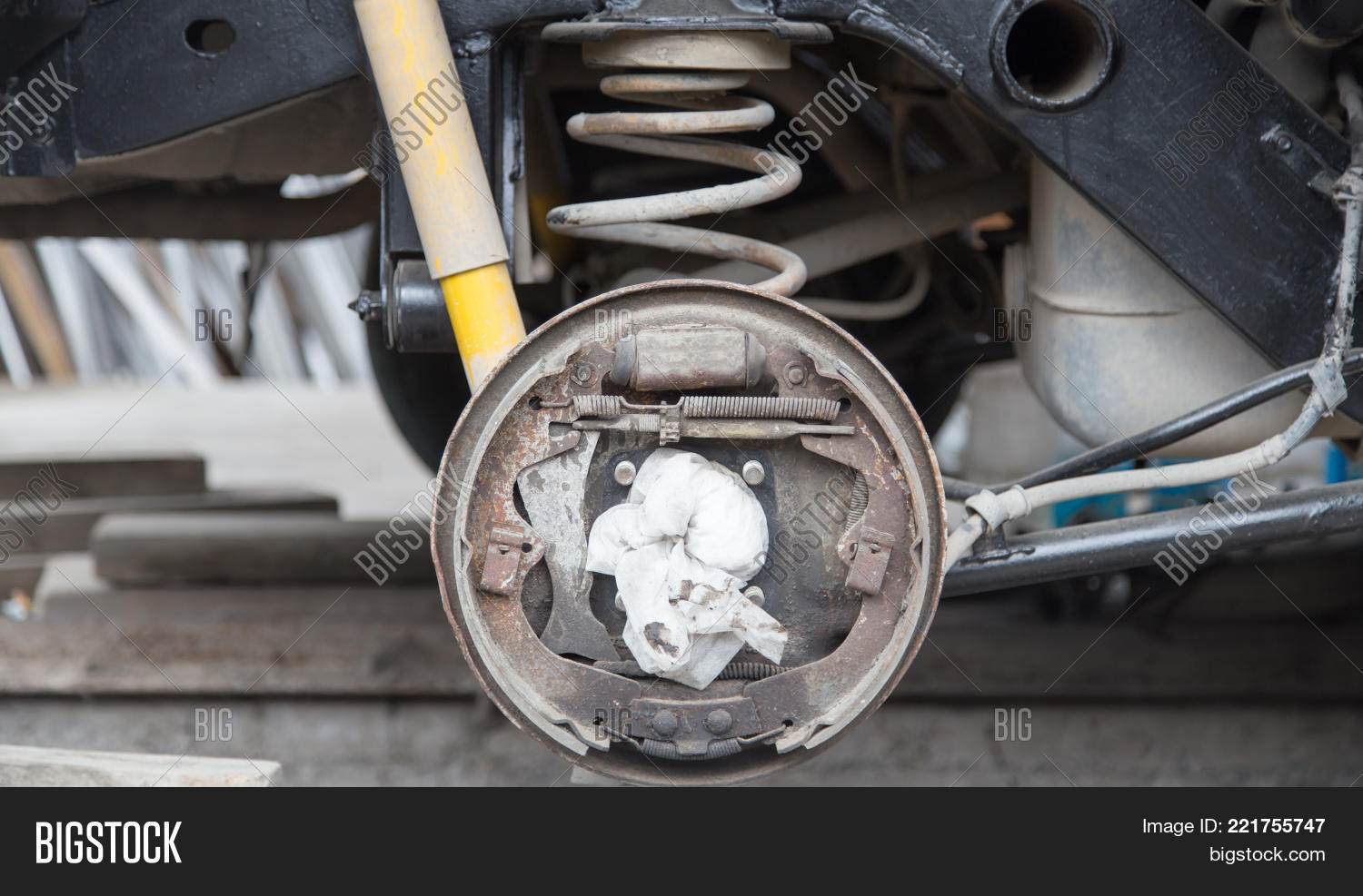 Remove Wheel Car . Image & Photo (Free Trial) | Bigstock