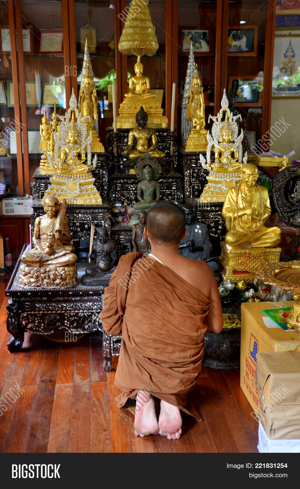 Thai Monk Praying Image & Photo (Free Trial) | Bigstock