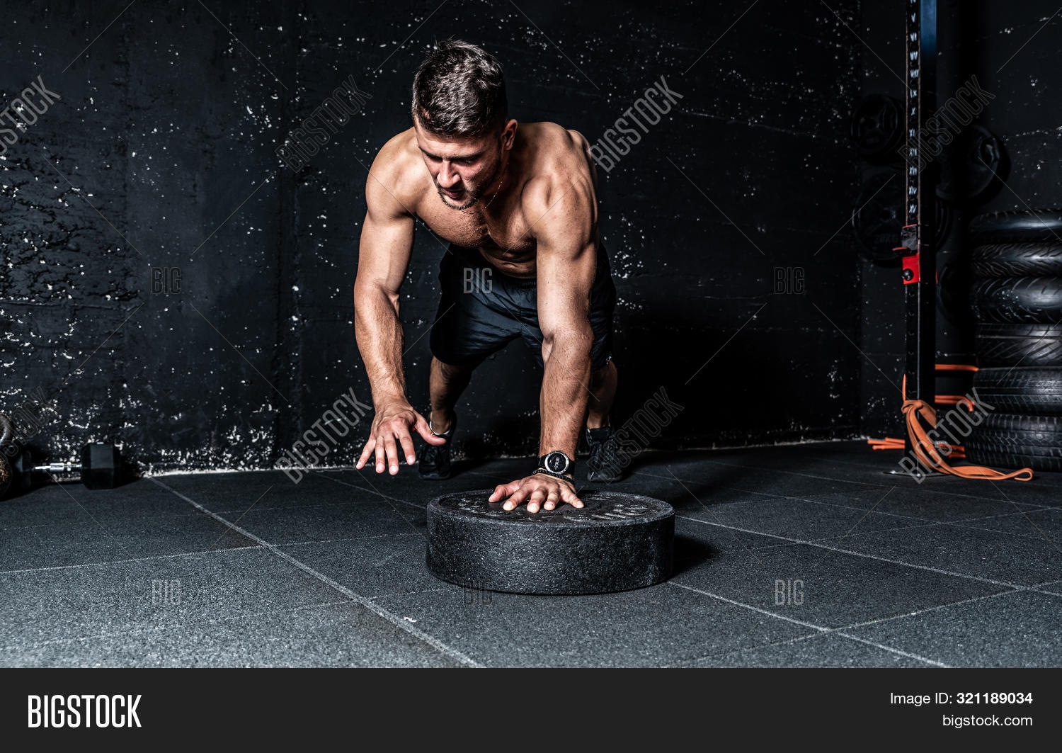 Imagen y foto Push Ups Training, (prueba gratis) | Bigstock