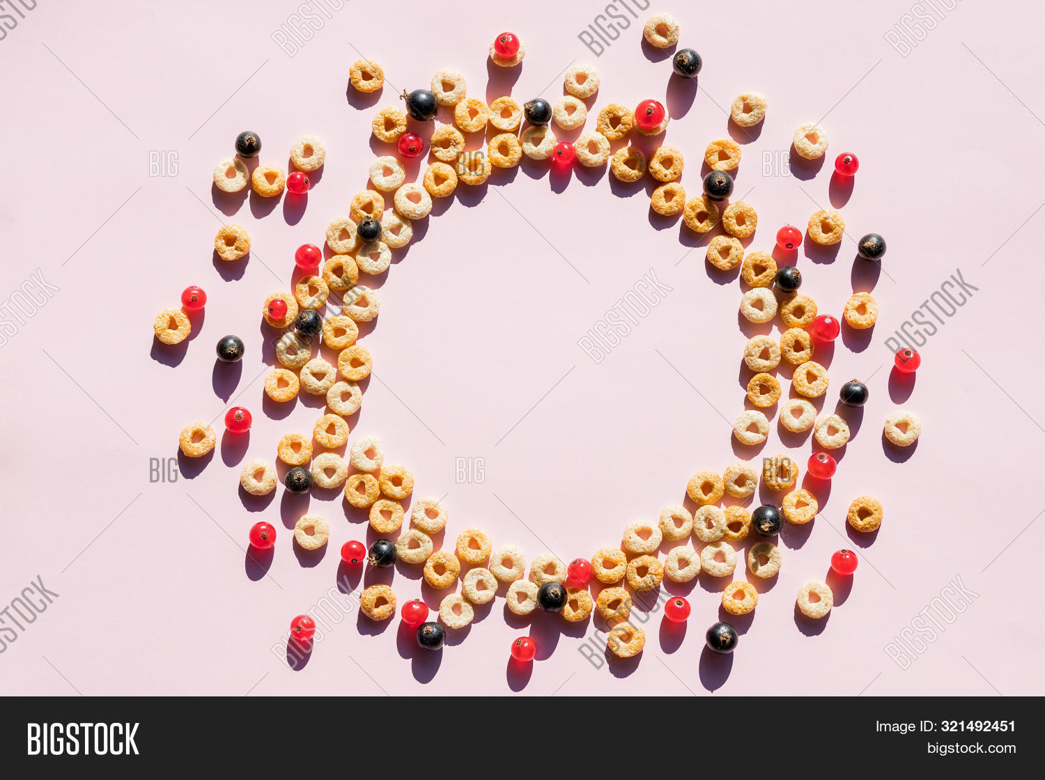 Imagen y foto Whole Grain Cereal (prueba gratis) | Bigstock