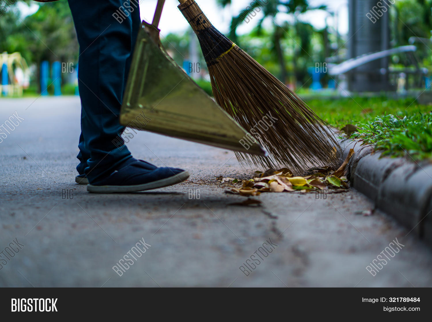 Asian Woman Sweeping Image & Photo (Free Trial) | Bigstock