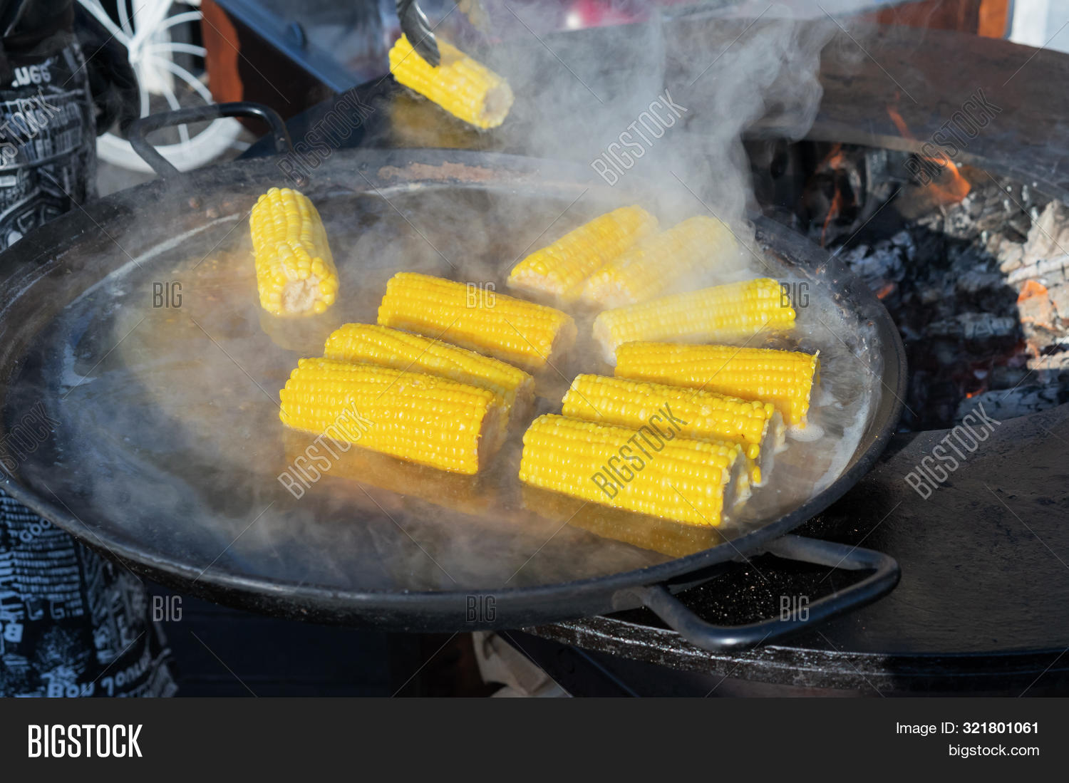 Boiled Corn On Cob. Image & Photo (Free Trial) | Bigstock