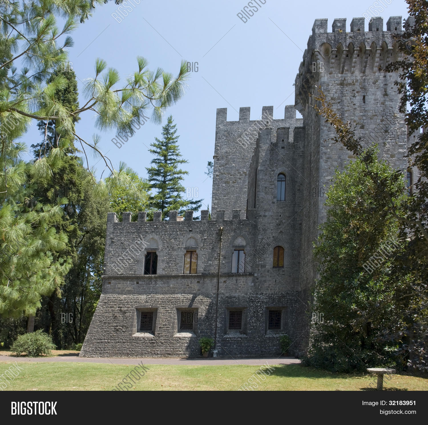 Castle Brolio Image & Photo (Free Trial) | Bigstock