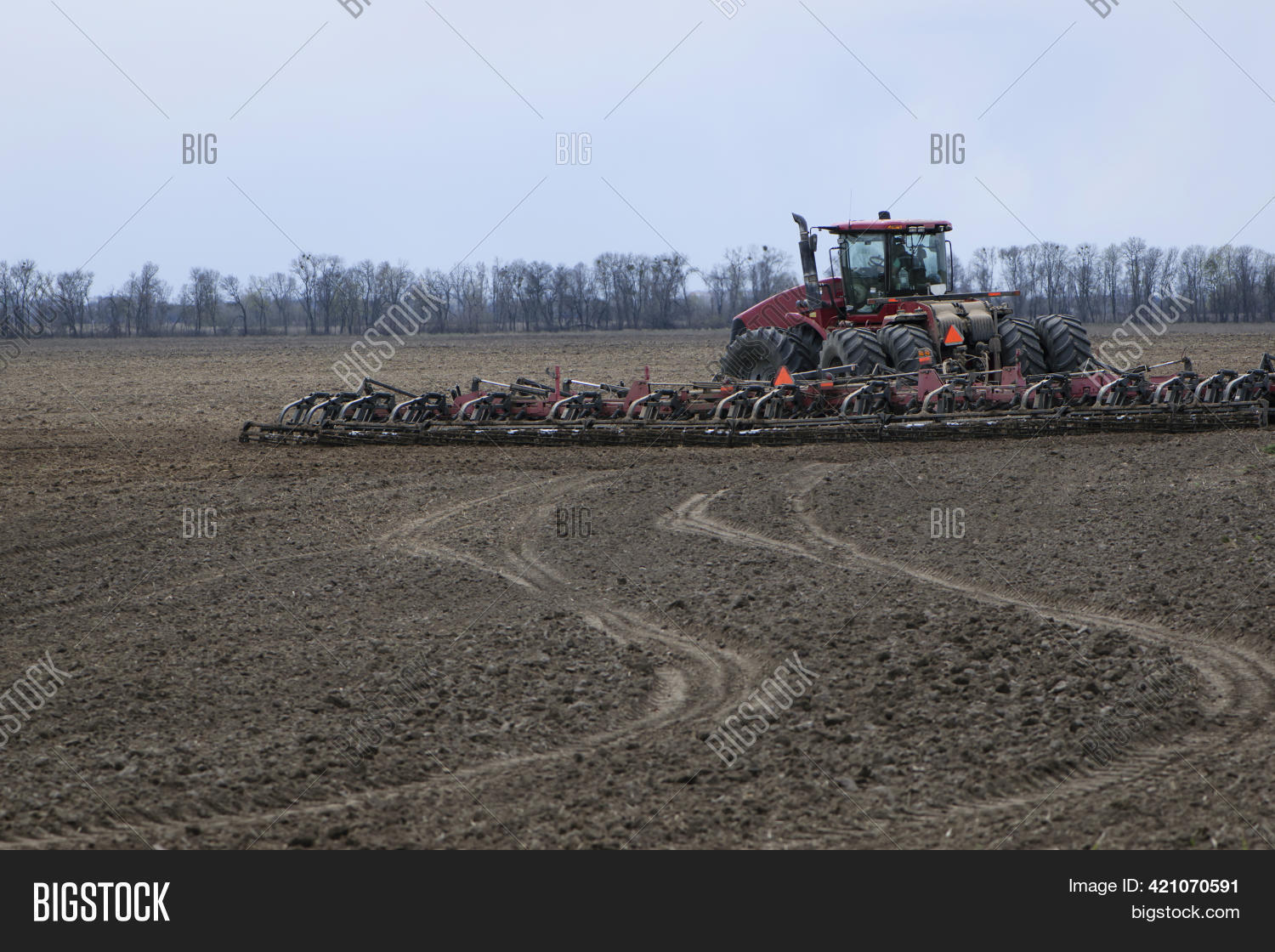 Red Tractor Field Rear Image & Photo (Free Trial) | Bigstock