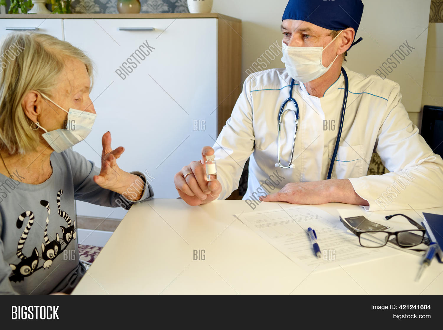 Caring Doctor Helps Image & Photo (Free Trial) | Bigstock