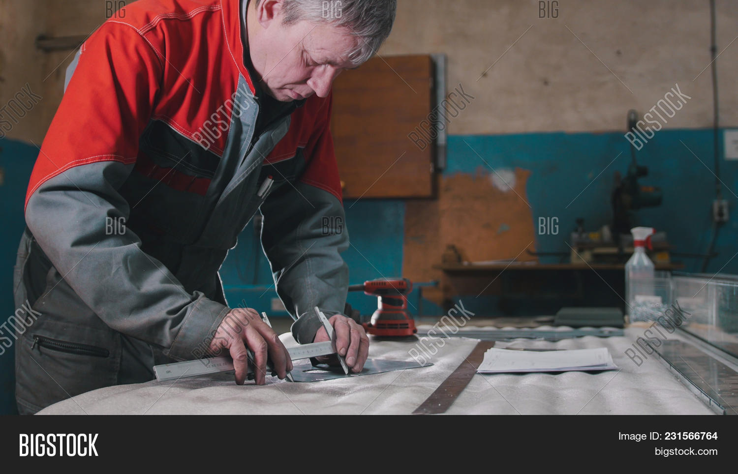 Engineer Use Trammel Image & Photo (Free Trial) | Bigstock