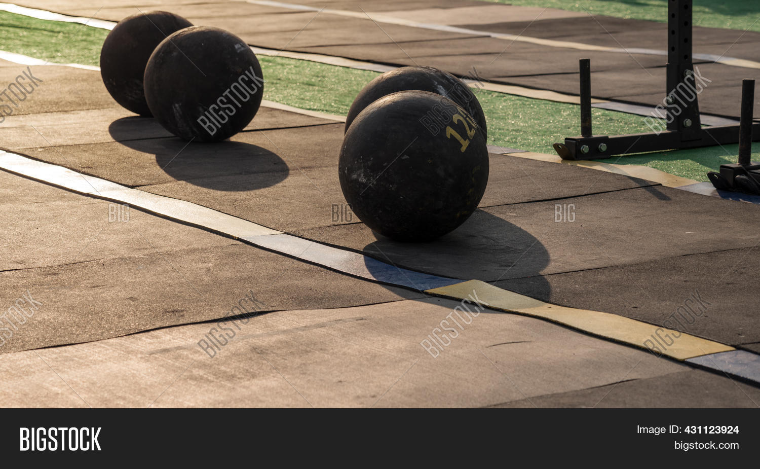 120 Kilograms Balls On Image & Photo (Free Trial) | Bigstock