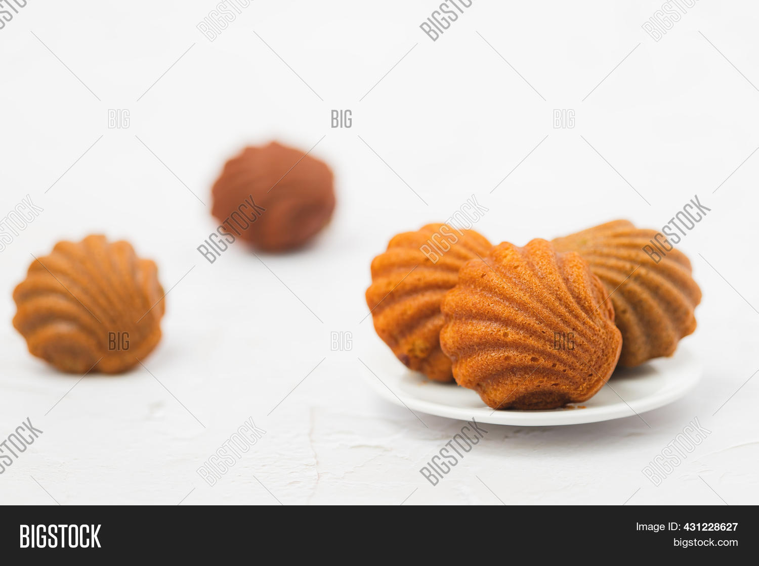 Madeleine Cakes Image & Photo (Free Trial) | Bigstock