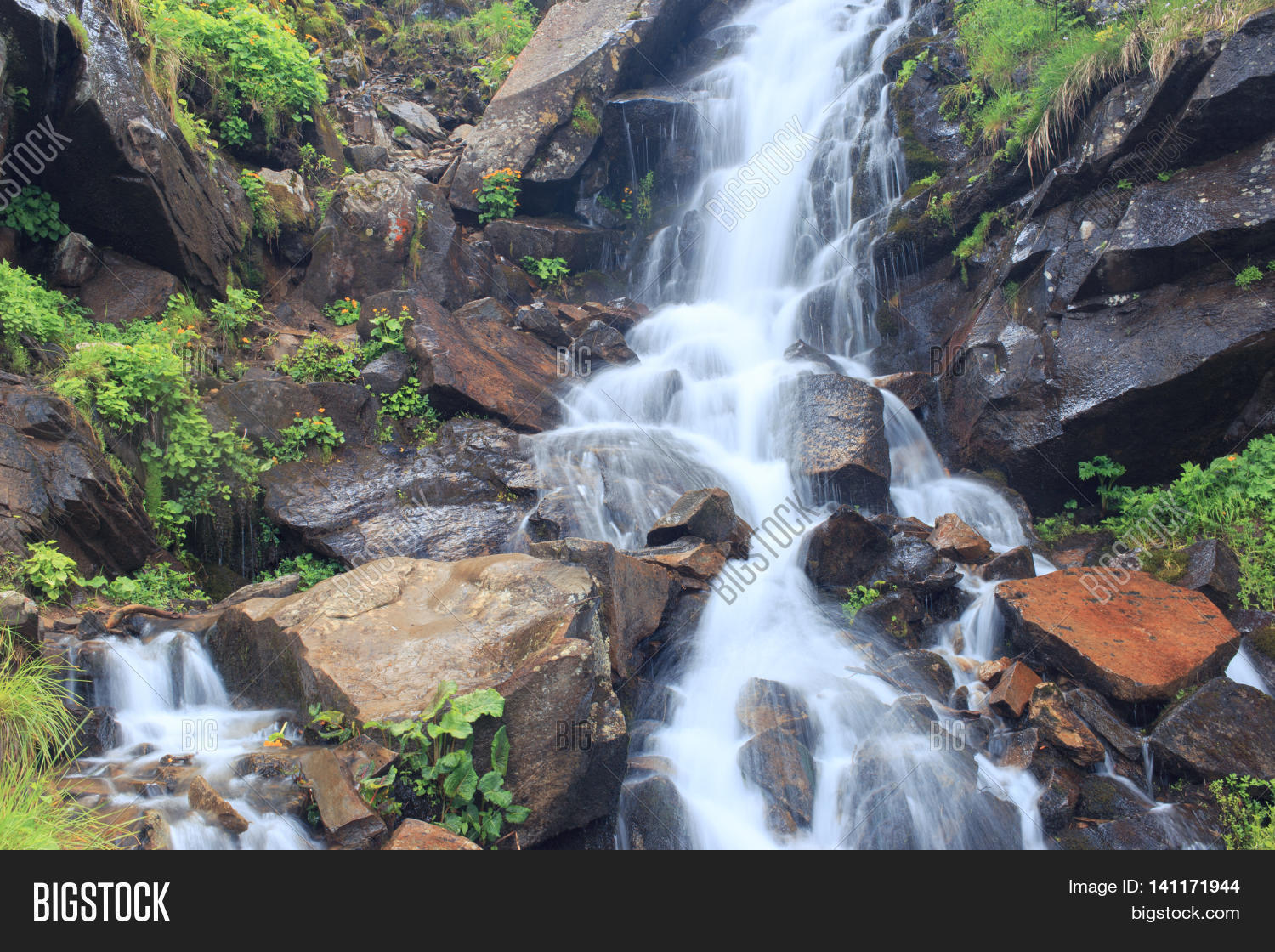 Beautiful Cascading Image & Photo (Free Trial) | Bigstock