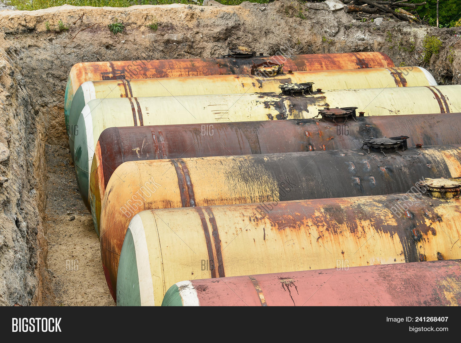 Large Tank Gasoline Image & Photo (Free Trial) | Bigstock