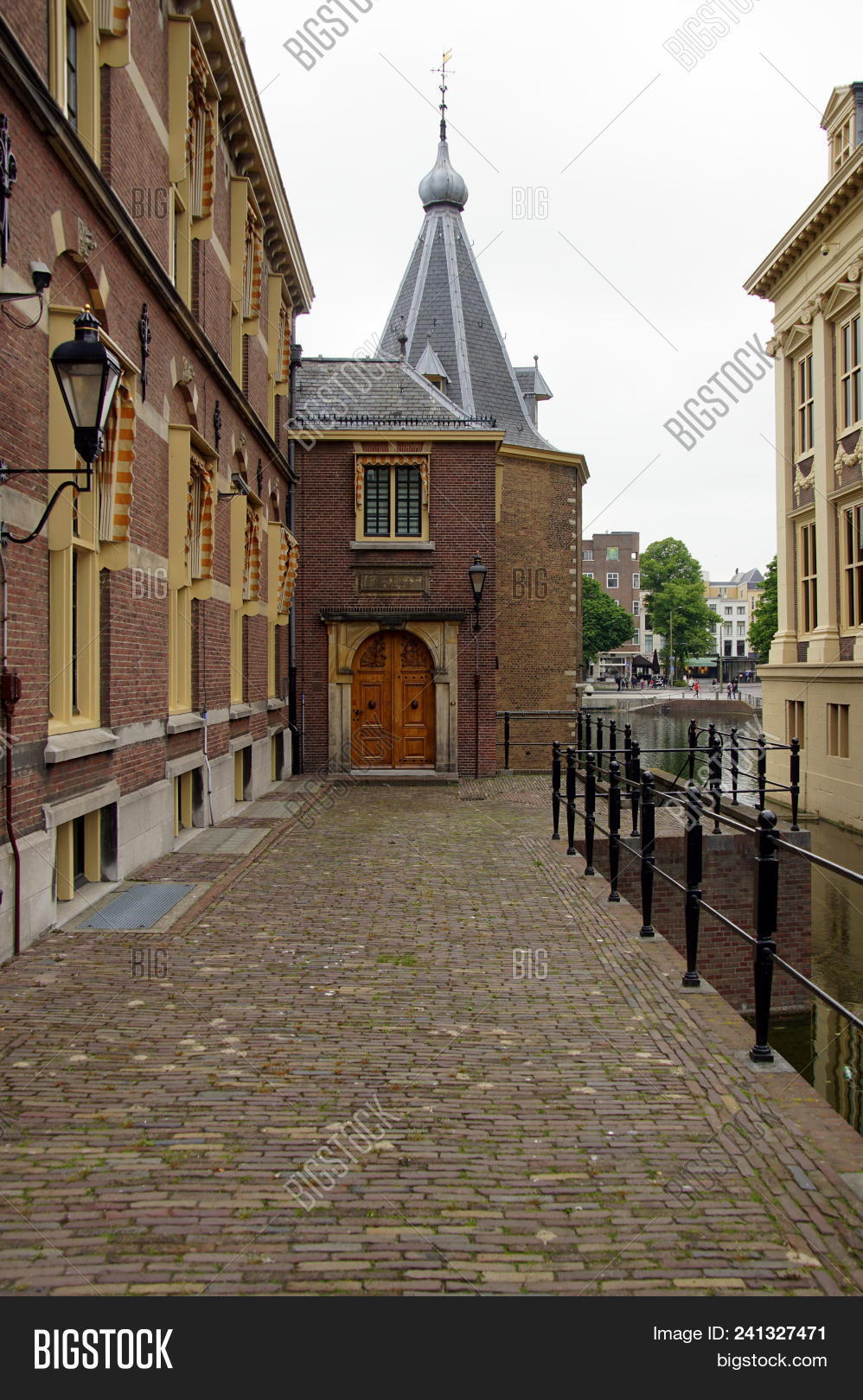 Den Haag, Netherlands Image & Photo (Free Trial) | Bigstock