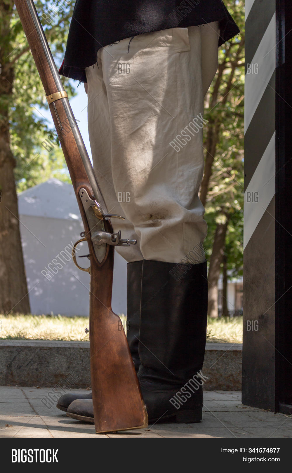 Sentry Soldier Stands Image & Photo (Free Trial) | Bigstock