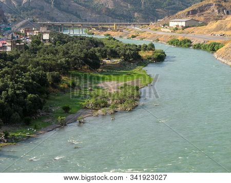 Crossing Sepidrood Image & Photo (Free Trial) | Bigstock