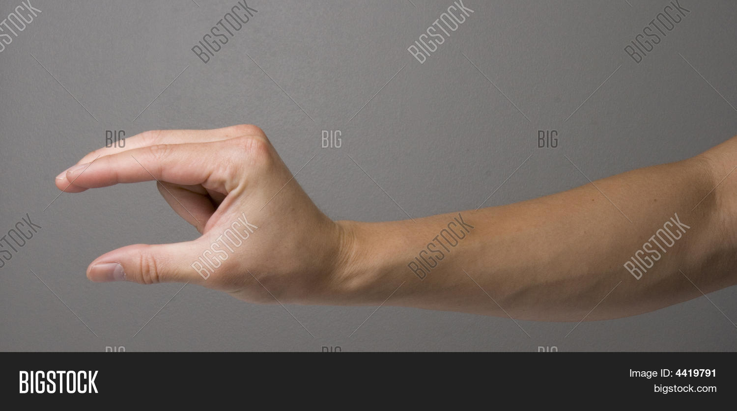C Shape Hand Gesture Image & Photo (Free Trial) | Bigstock
