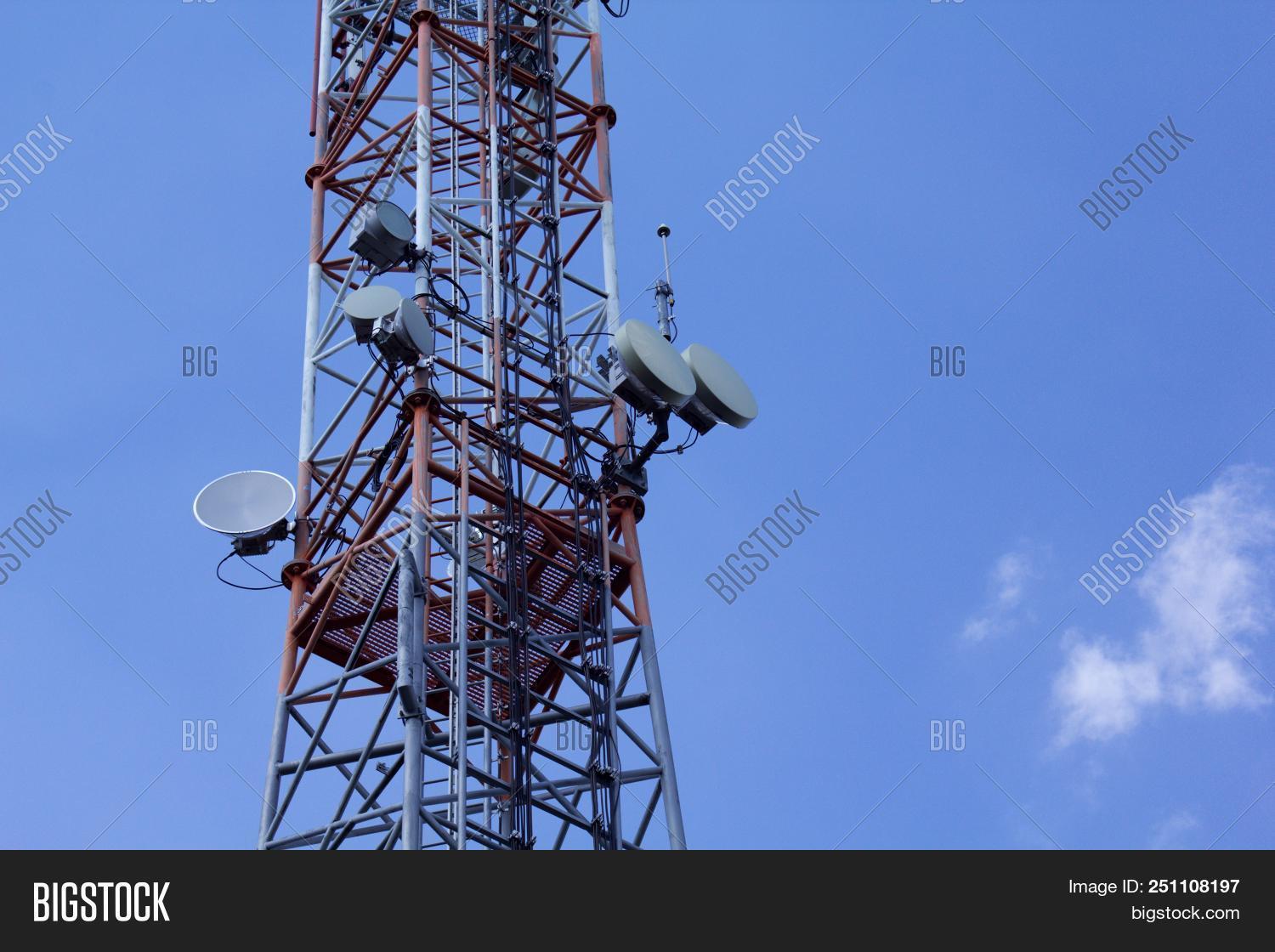 Radio Broadcast Tower Image & Photo (Free Trial) | Bigstock
