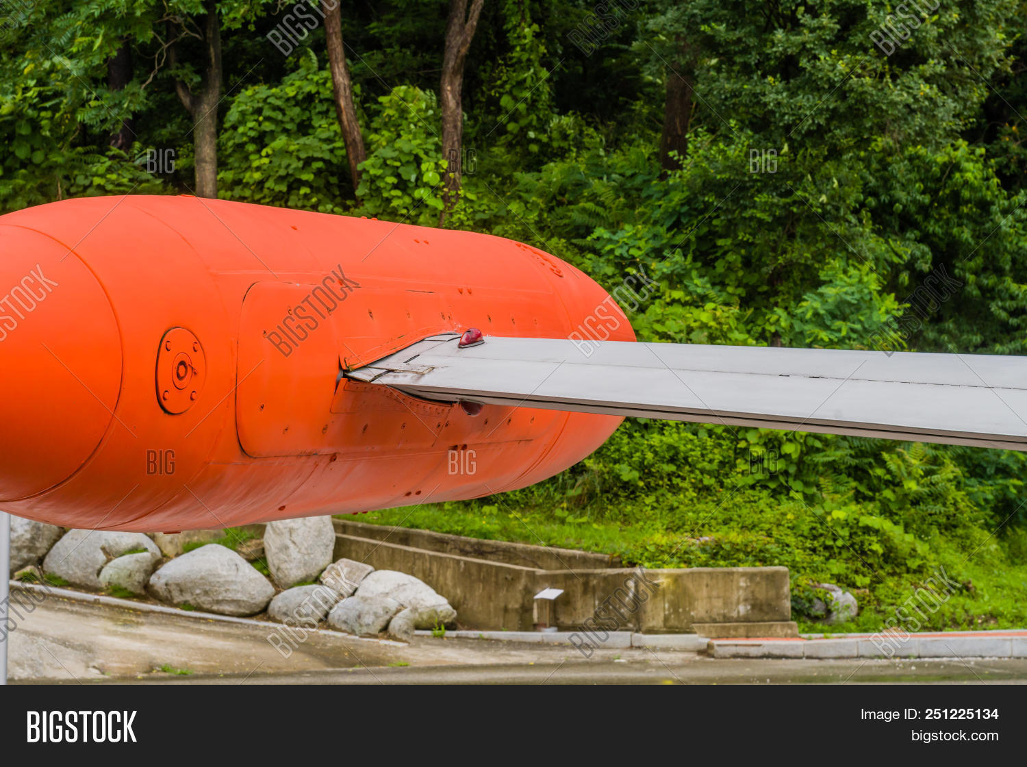 Closeup Wingtip Fuel Image & Photo (Free Trial) | Bigstock