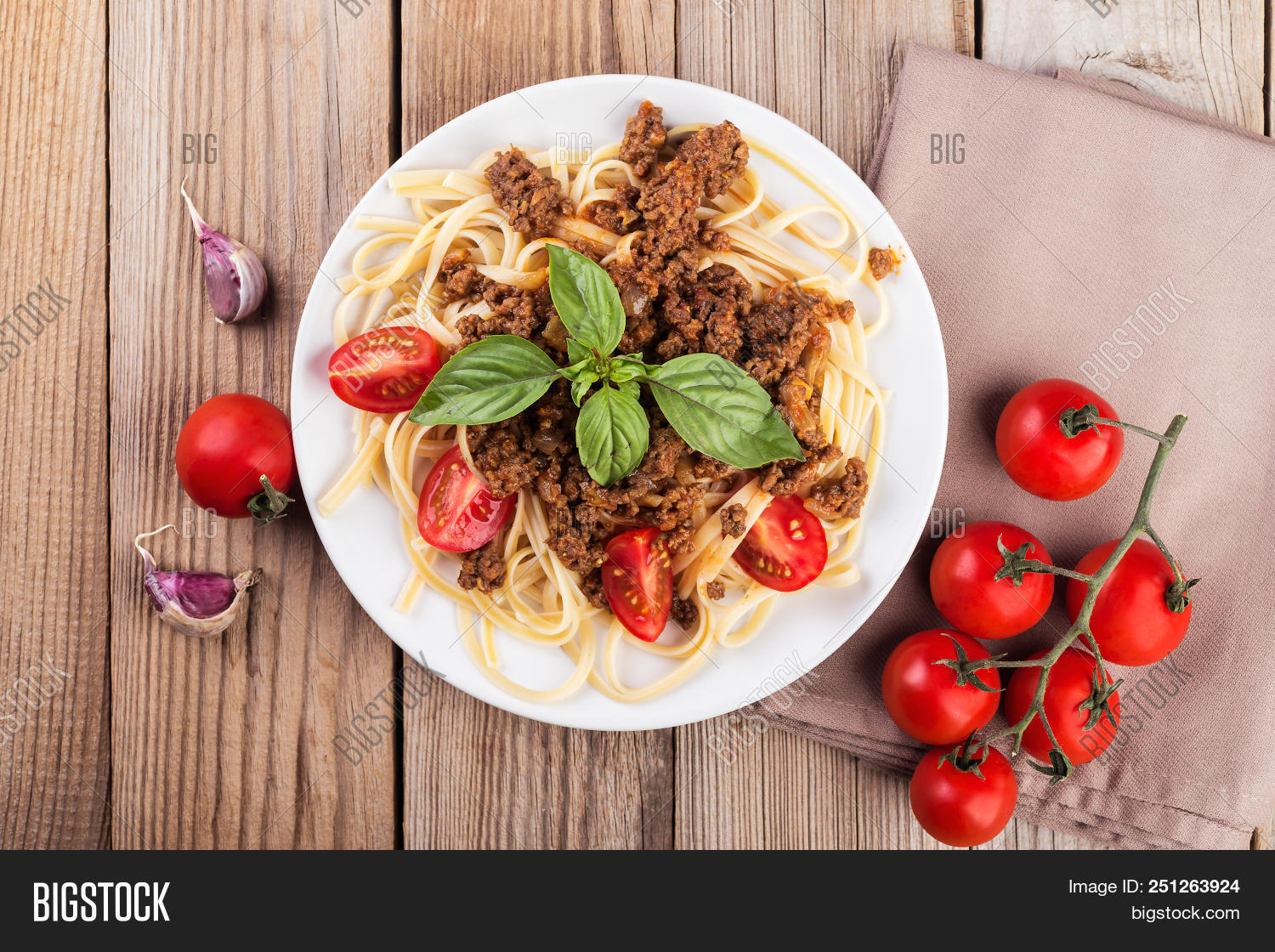 Italian Spaghetti Image & Photo (Free Trial) | Bigstock