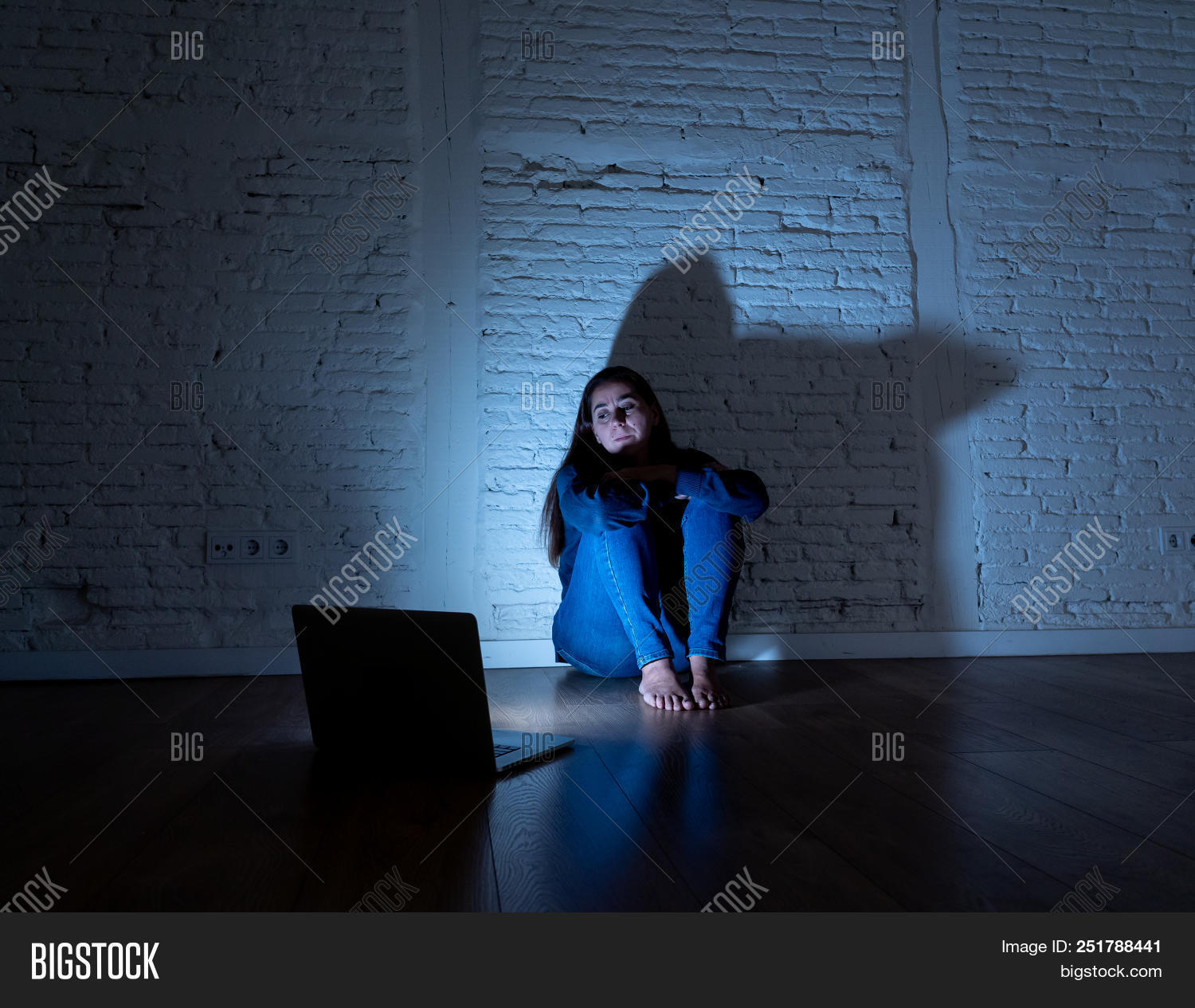 Sad Scared Female Image & Photo (Free Trial) | Bigstock