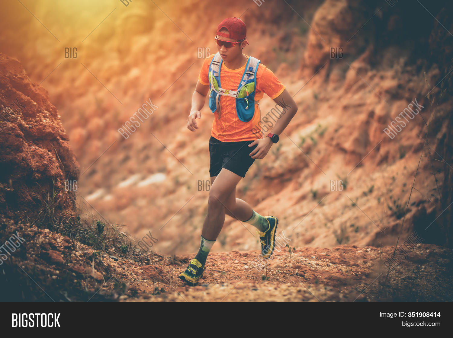 Man Runner Trail Image & Photo (Free Trial) | Bigstock