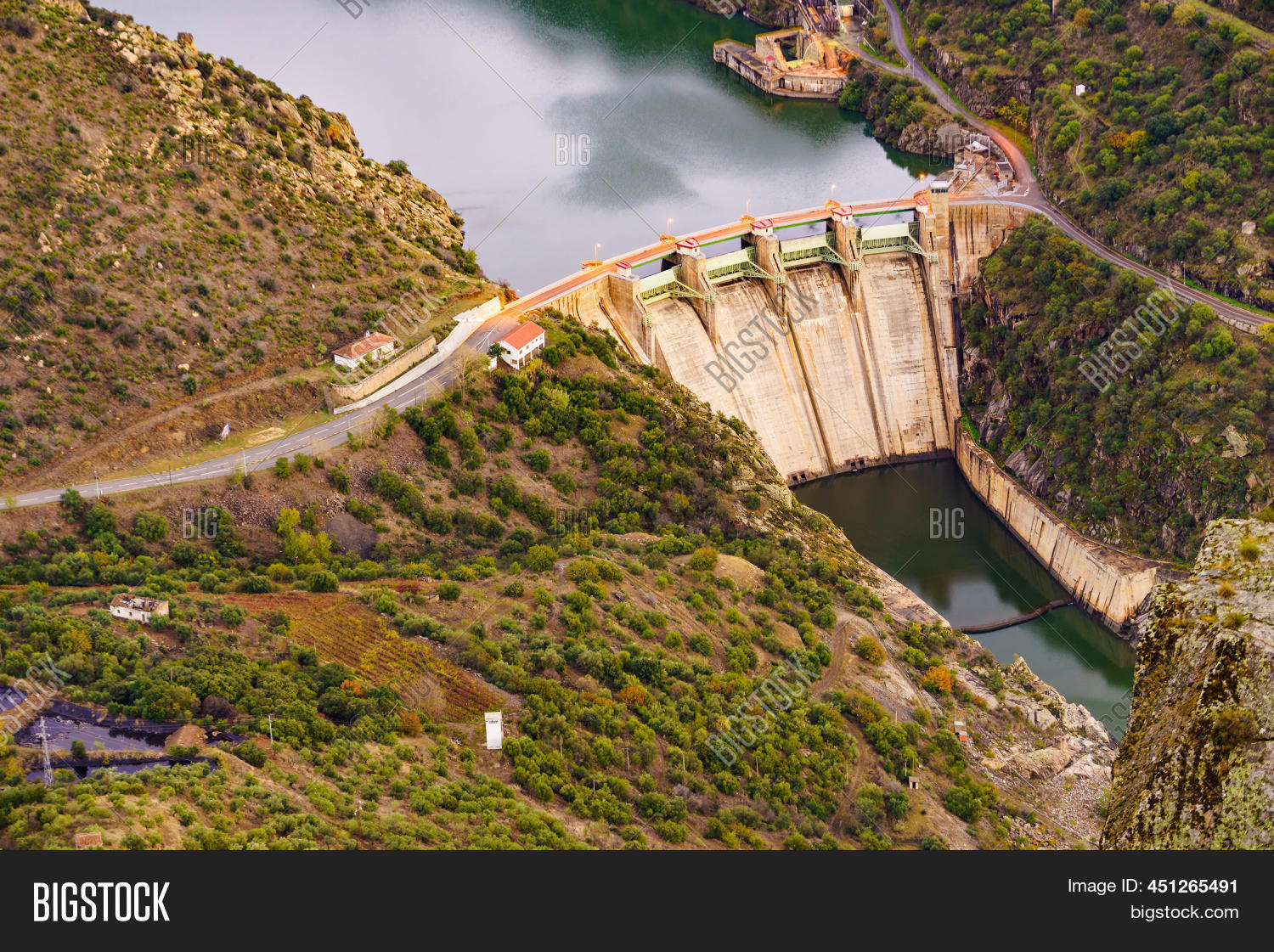 Douro River Spanish Image & Photo (Free Trial) | Bigstock