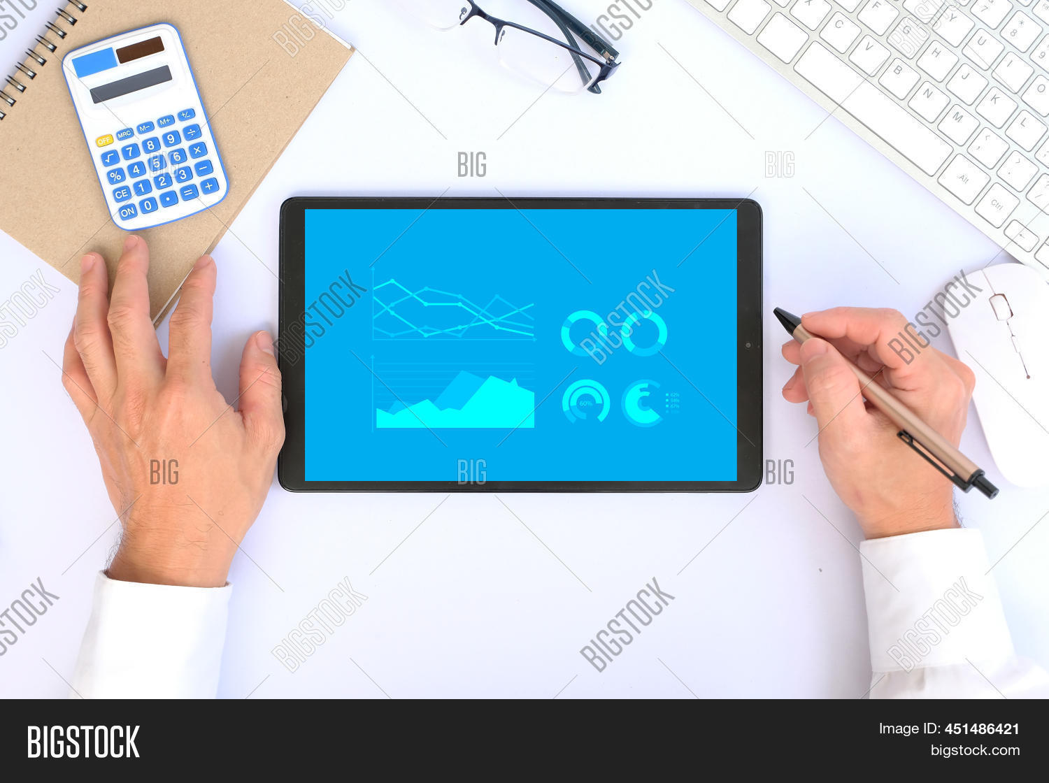 Hand Using Tablet Image & Photo (Free Trial) | Bigstock