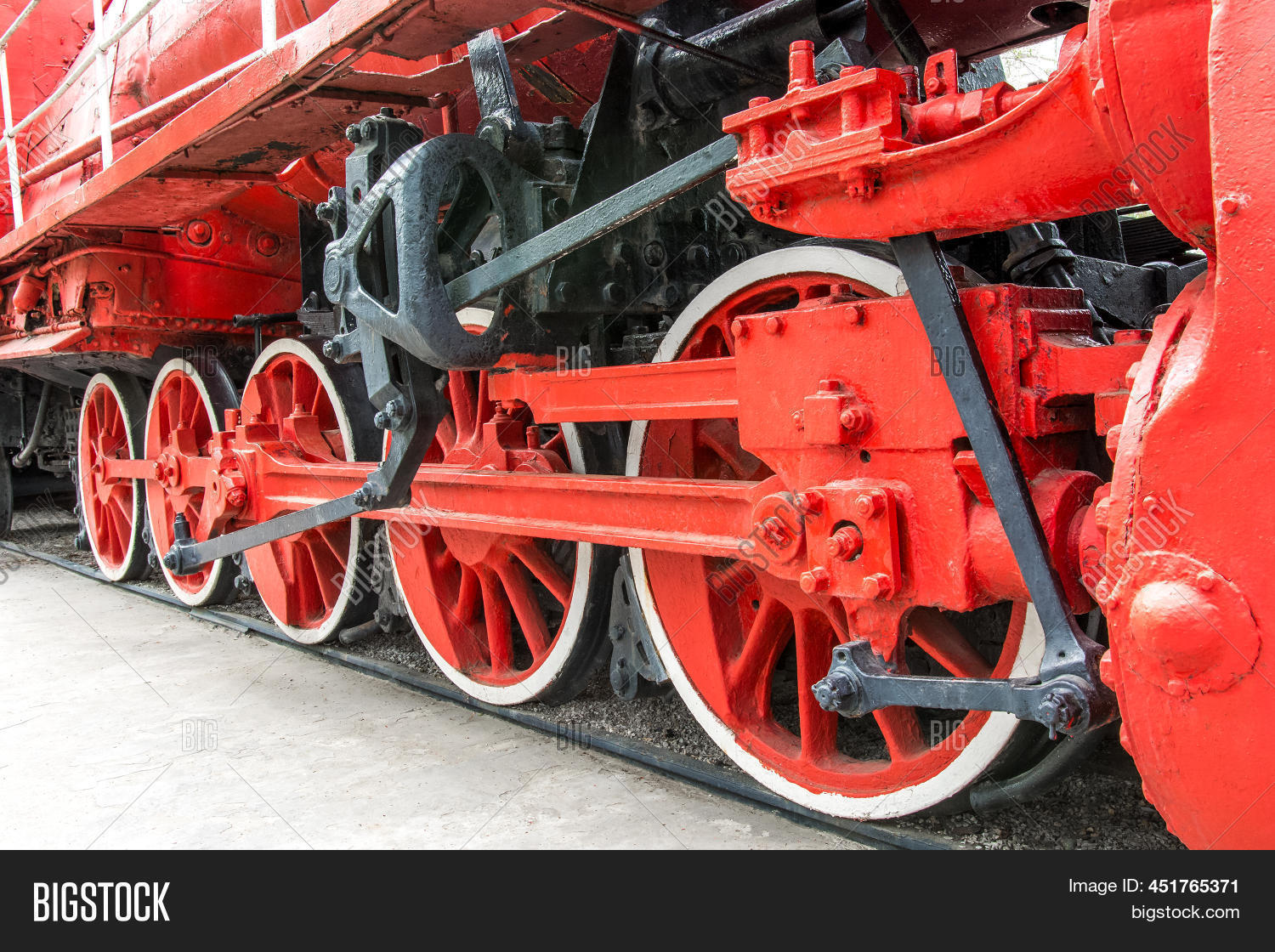 Front View Old Steam Image & Photo (Free Trial) | Bigstock