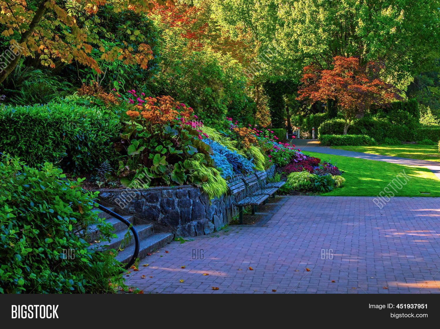 Resting Place Park Image & Photo (Free Trial) | Bigstock