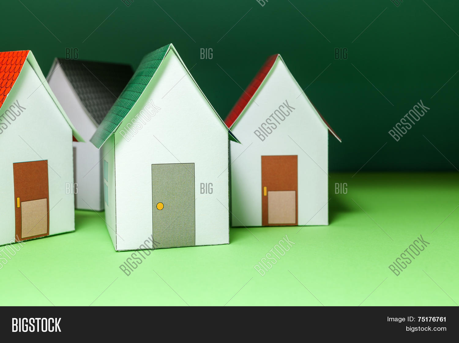 Papercraft House Image & Photo (Free Trial) | Bigstock