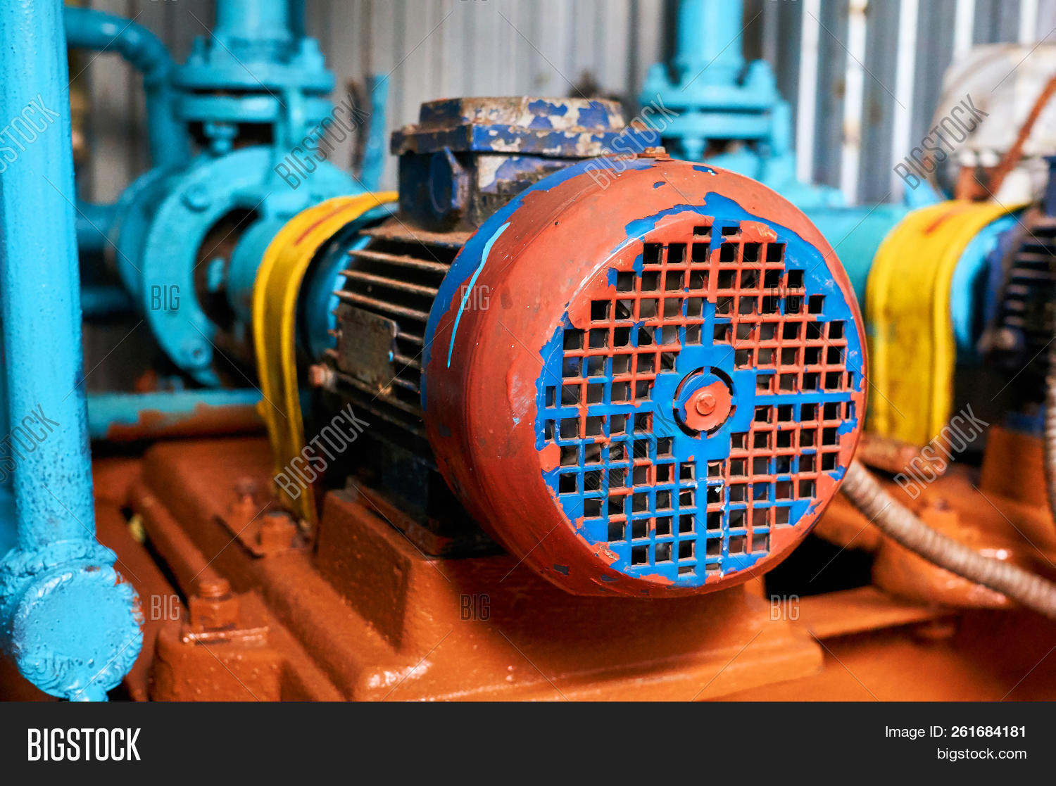Old Electric Motor Image & Photo (Free Trial) | Bigstock