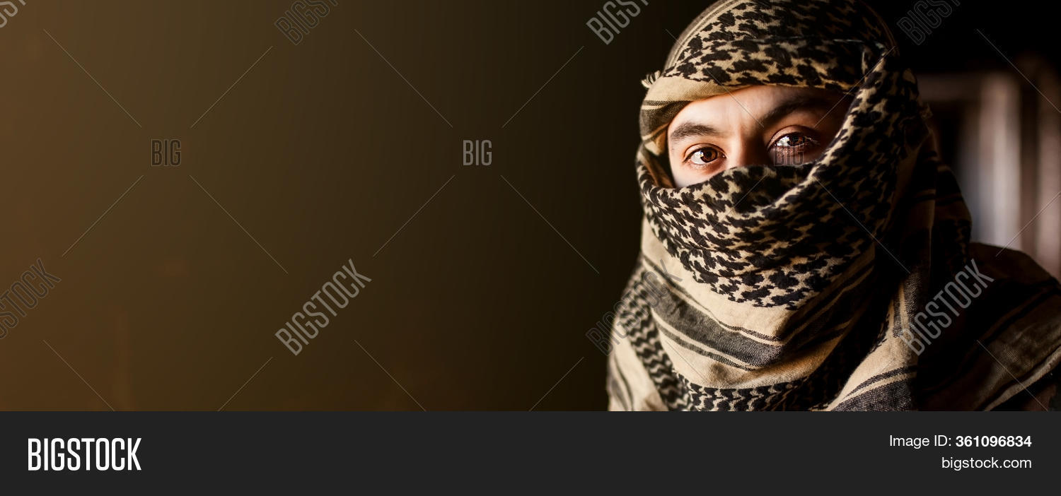 Portrait Arab Man Image & Photo (Free Trial) | Bigstock
