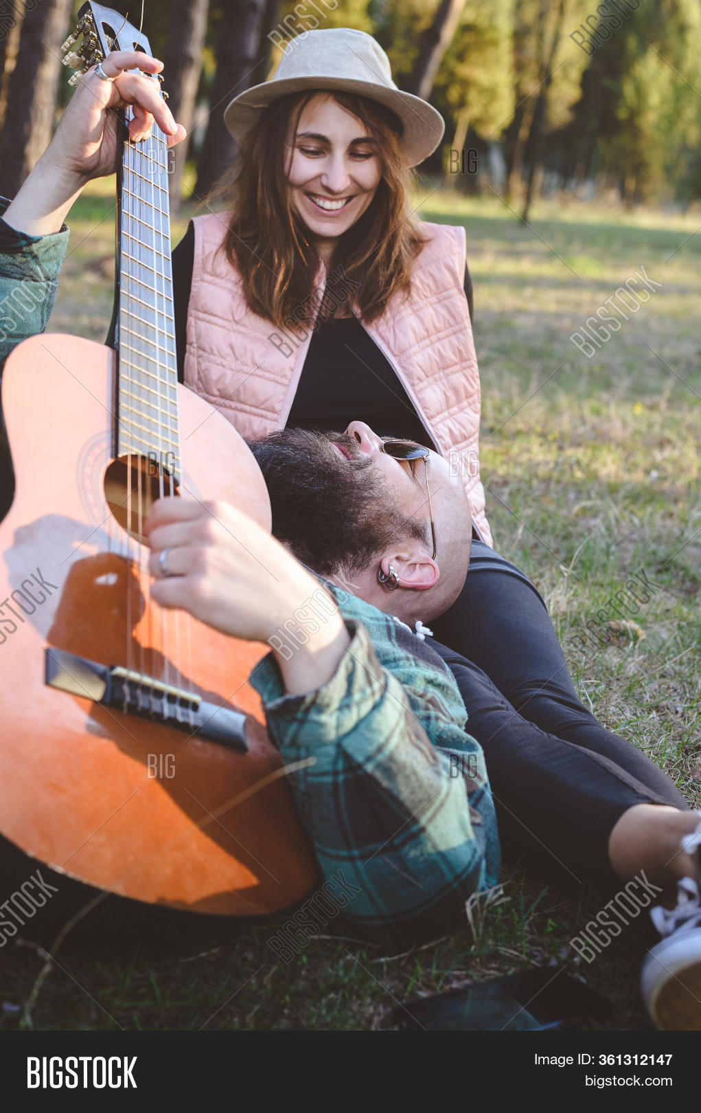 Couple Love Singing Image & Photo (Free Trial) | Bigstock