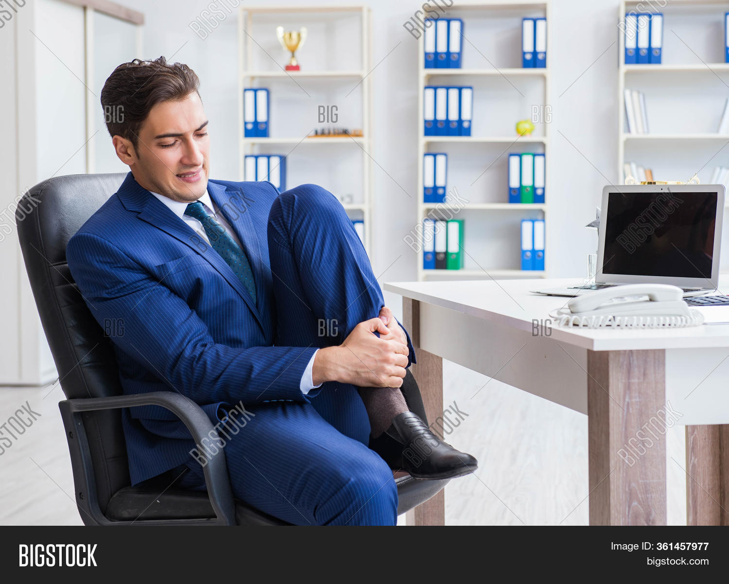 Young Businessman Image & Photo (Free Trial) | Bigstock