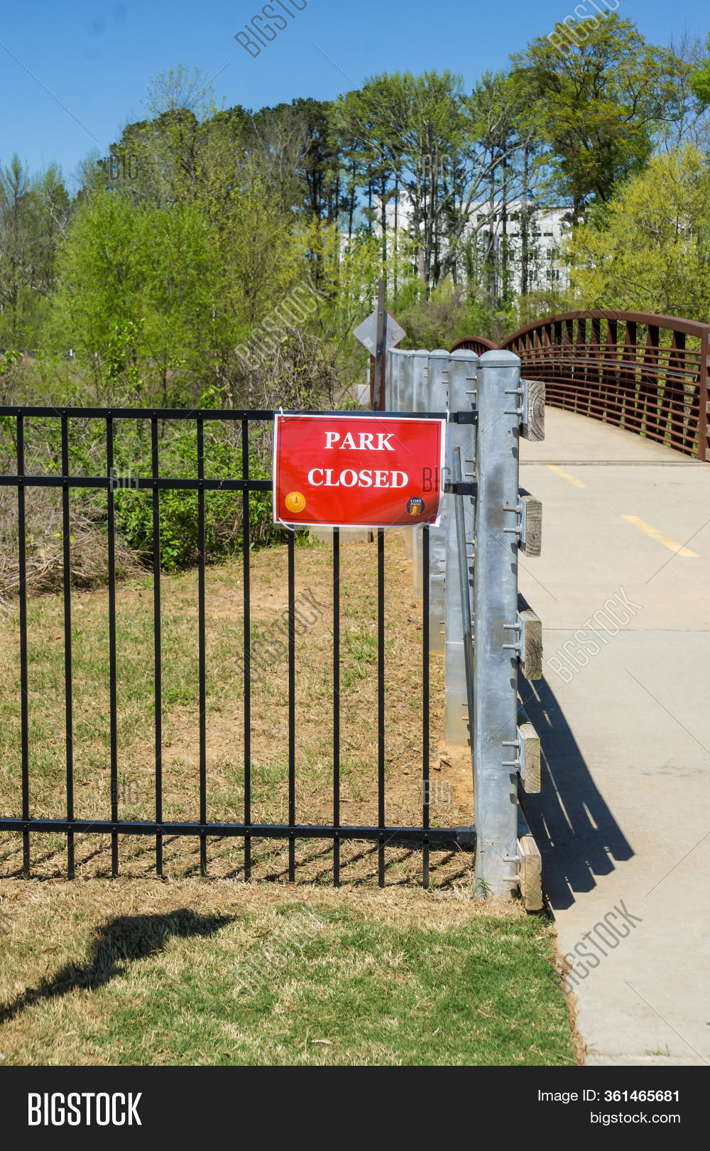 Park Closed Sign Cobb Image & Photo (Free Trial) | Bigstock