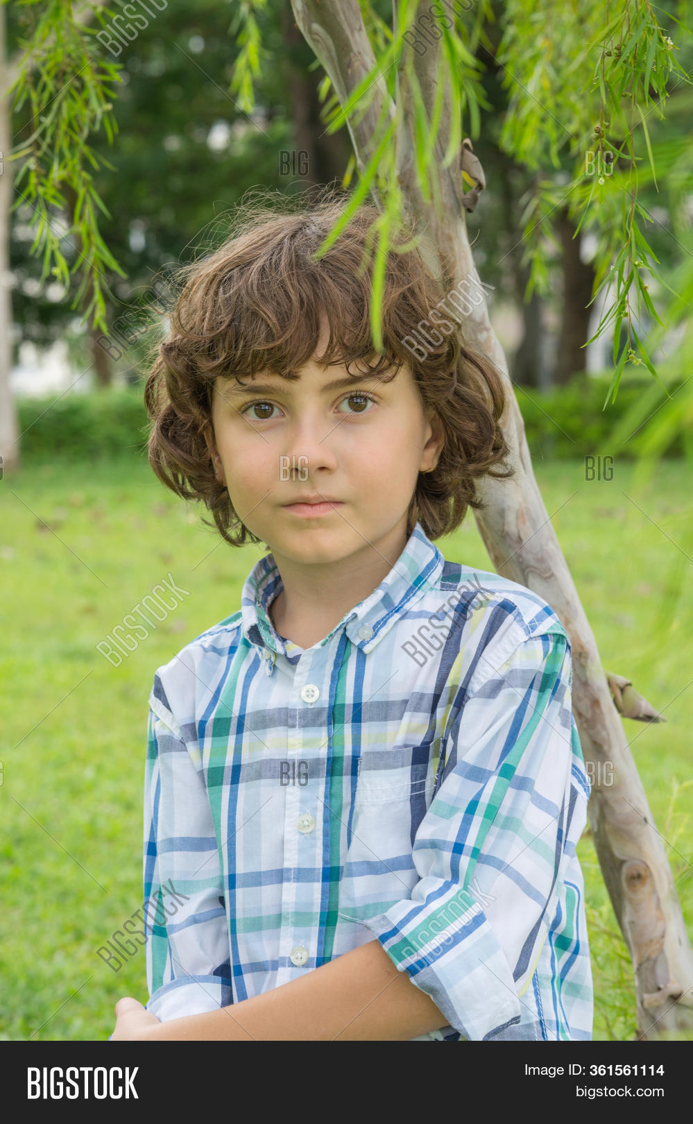 Little Boy Walking Image & Photo (Free Trial) | Bigstock