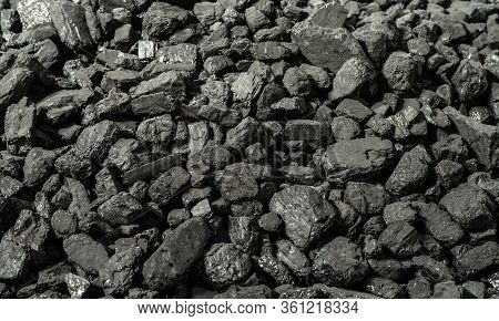 Anthracite Best Type Image & Photo (Free Trial) | Bigstock