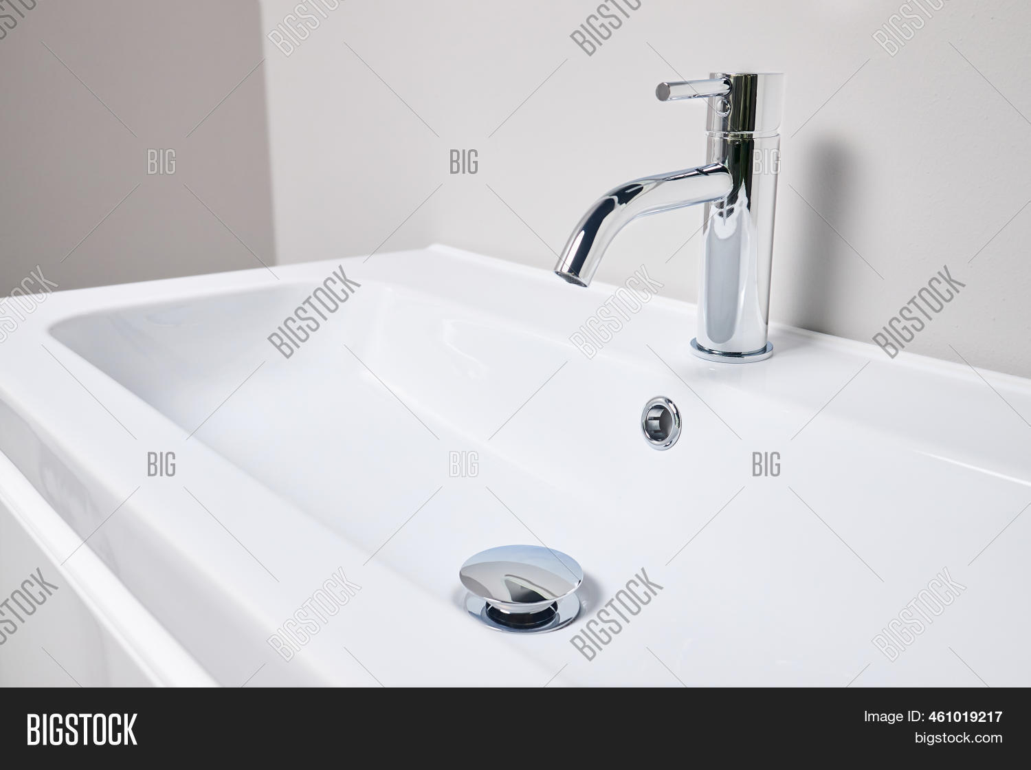 Bathroom Interior Image & Photo (Free Trial) | Bigstock