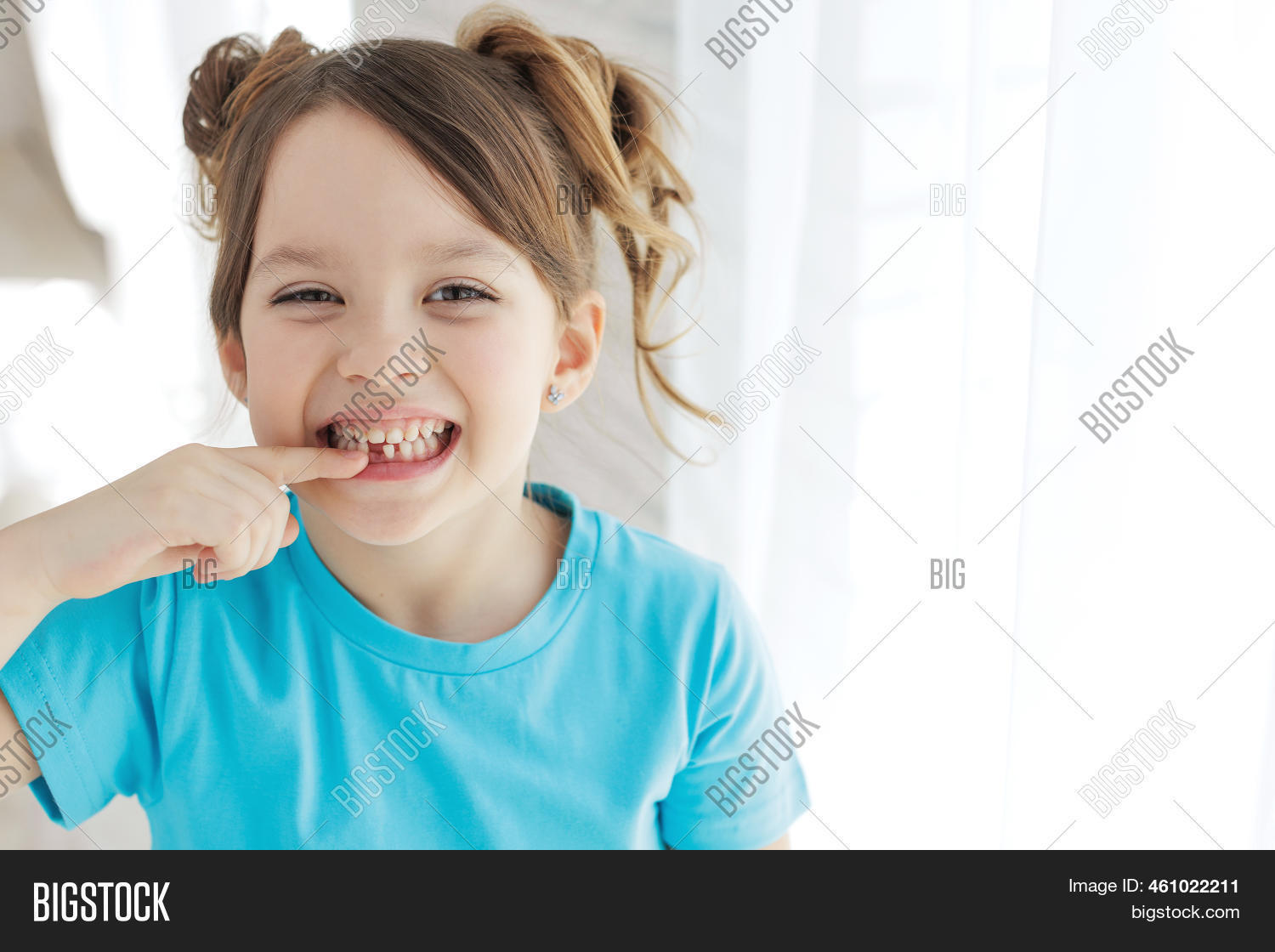 Child Has Lost Tooth. Image & Photo (Free Trial) | Bigstock