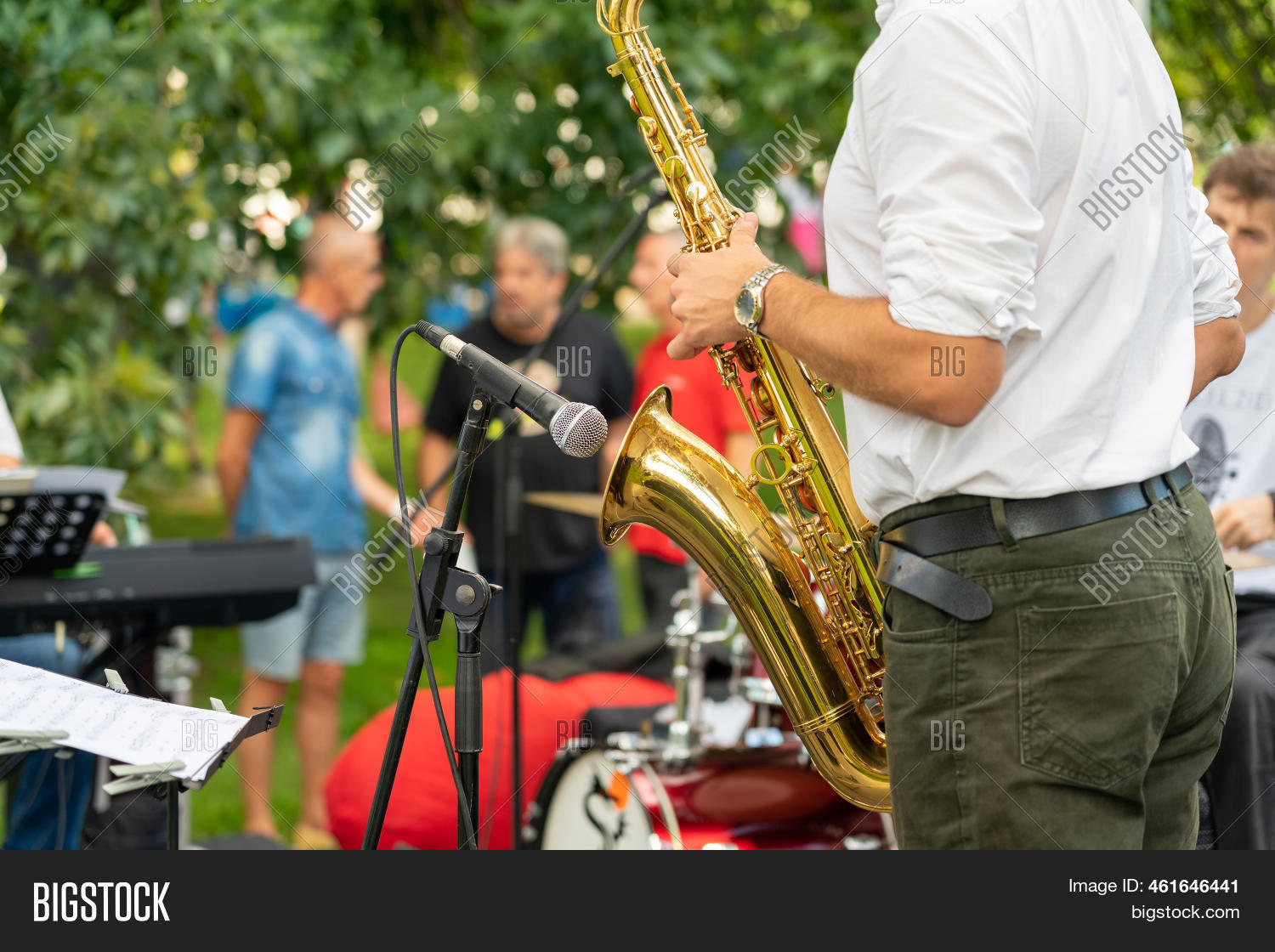 Saxophonist Man Image & Photo (Free Trial) | Bigstock