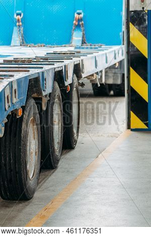 Platform Car Wheels Image & Photo (Free Trial) | Bigstock