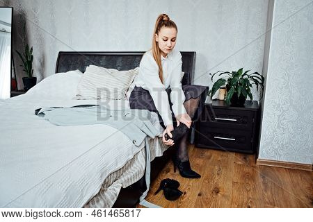 High Heels Damage Feet Image & Photo (Free Trial) | Bigstock