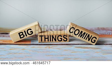 Big Things 图片和照片（免费试用） | Bigstock