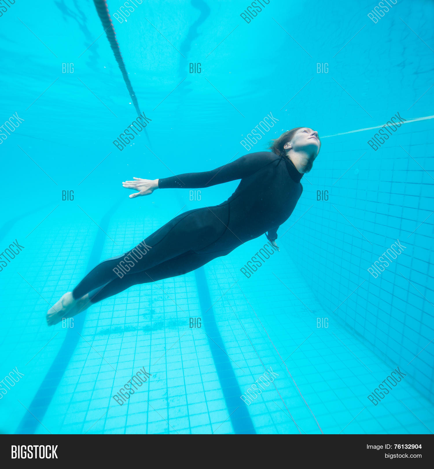 Female Diver Flying Image & Photo (Free Trial) | Bigstock