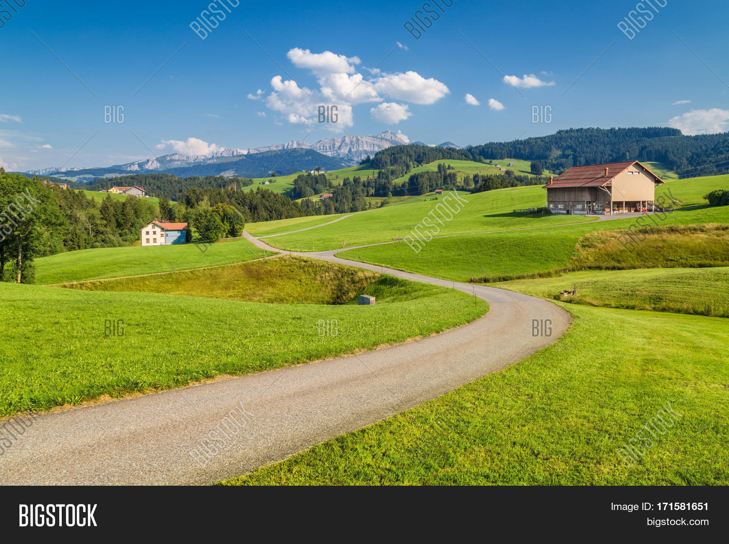 Beautiful View Idyllic Image & Photo (Free Trial) | Bigstock