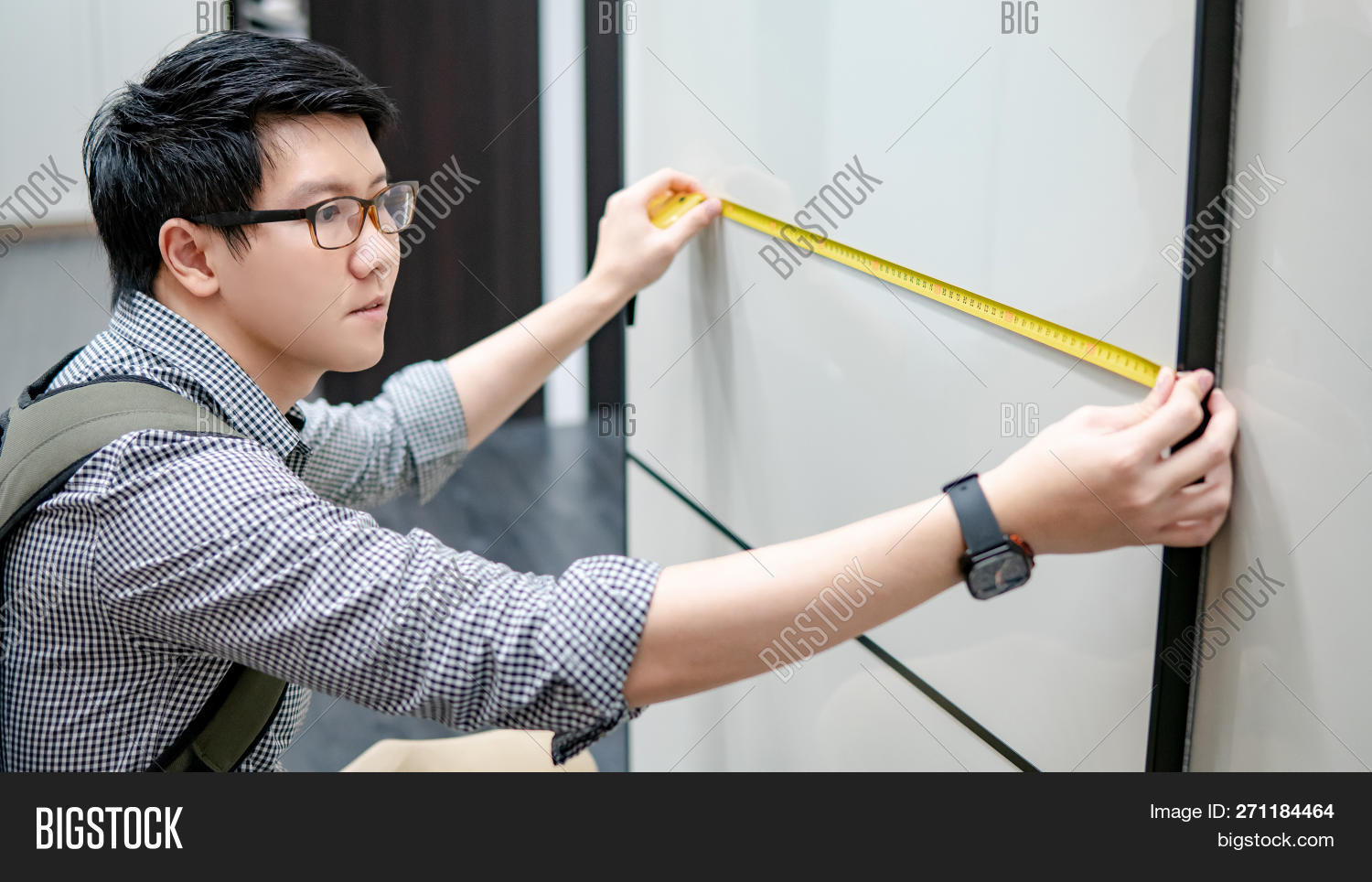 Young Asian Man Using Image & Photo (Free Trial) | Bigstock